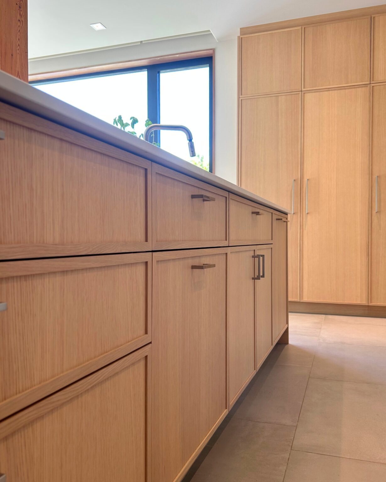 Mobilier sur mesure – Miralis Struktura